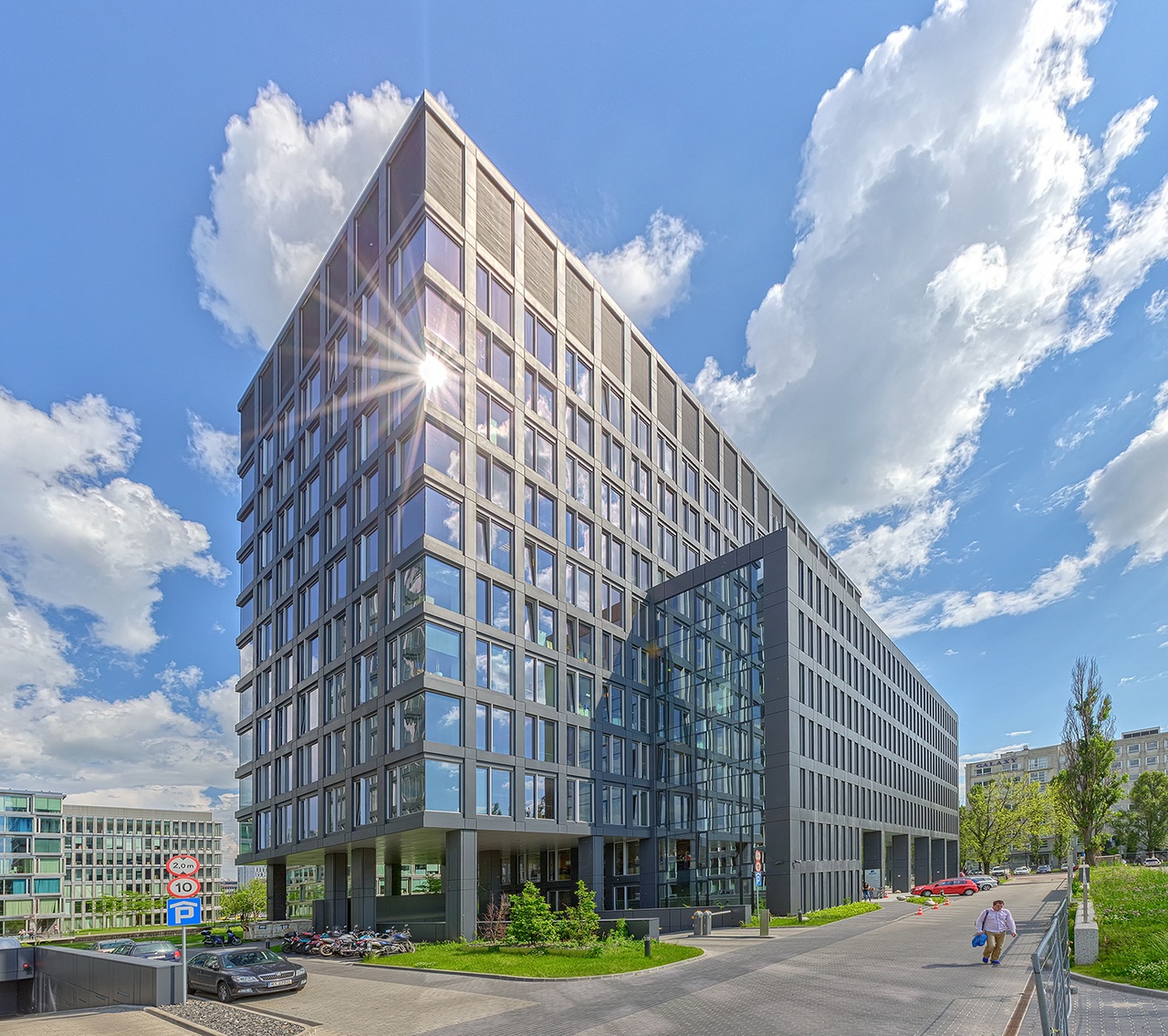Biura do wynajęcia Warszawa Mokotów w Platinium Business Park - AXI IMMO Biura do wynajęcia Warszawa Mokotów w Platinium Business Park - AXI IMMO